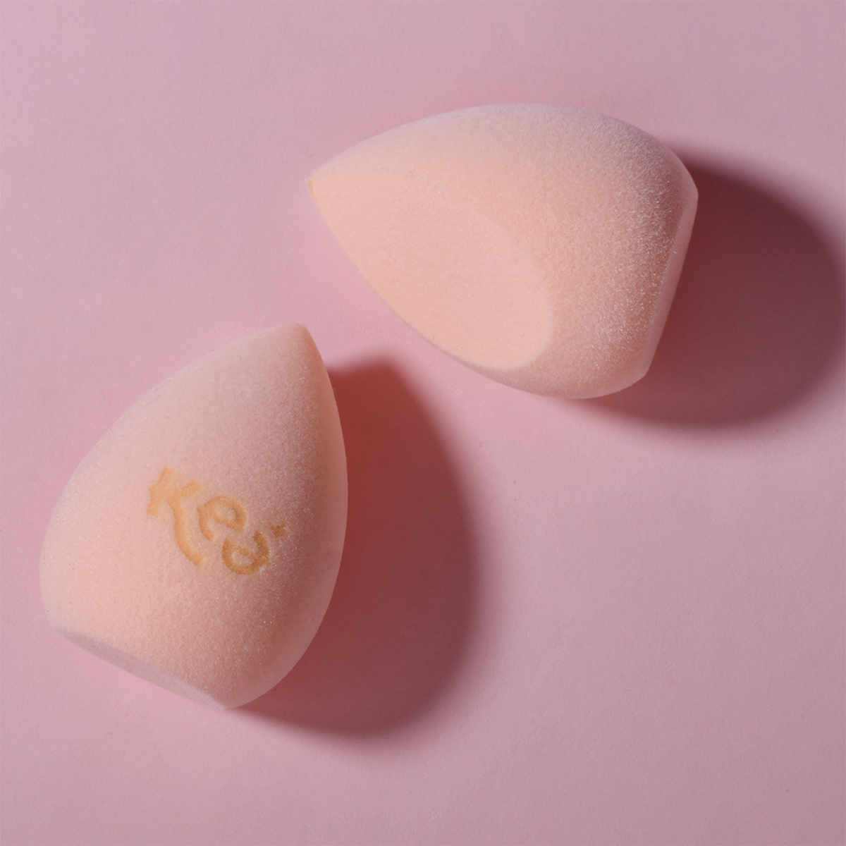 Microfibre Velvet Sponge | Kea Cosmetics